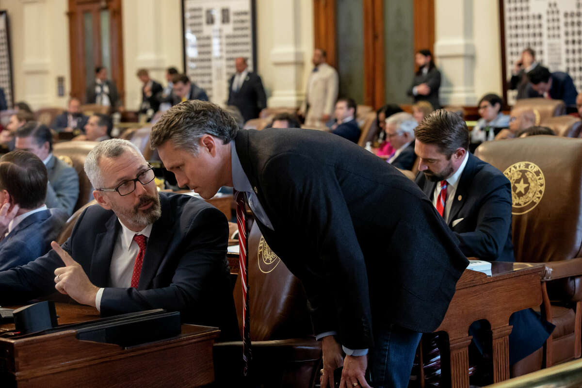 Ken Paxton impeached, suspended after overwhelming Texas House vote