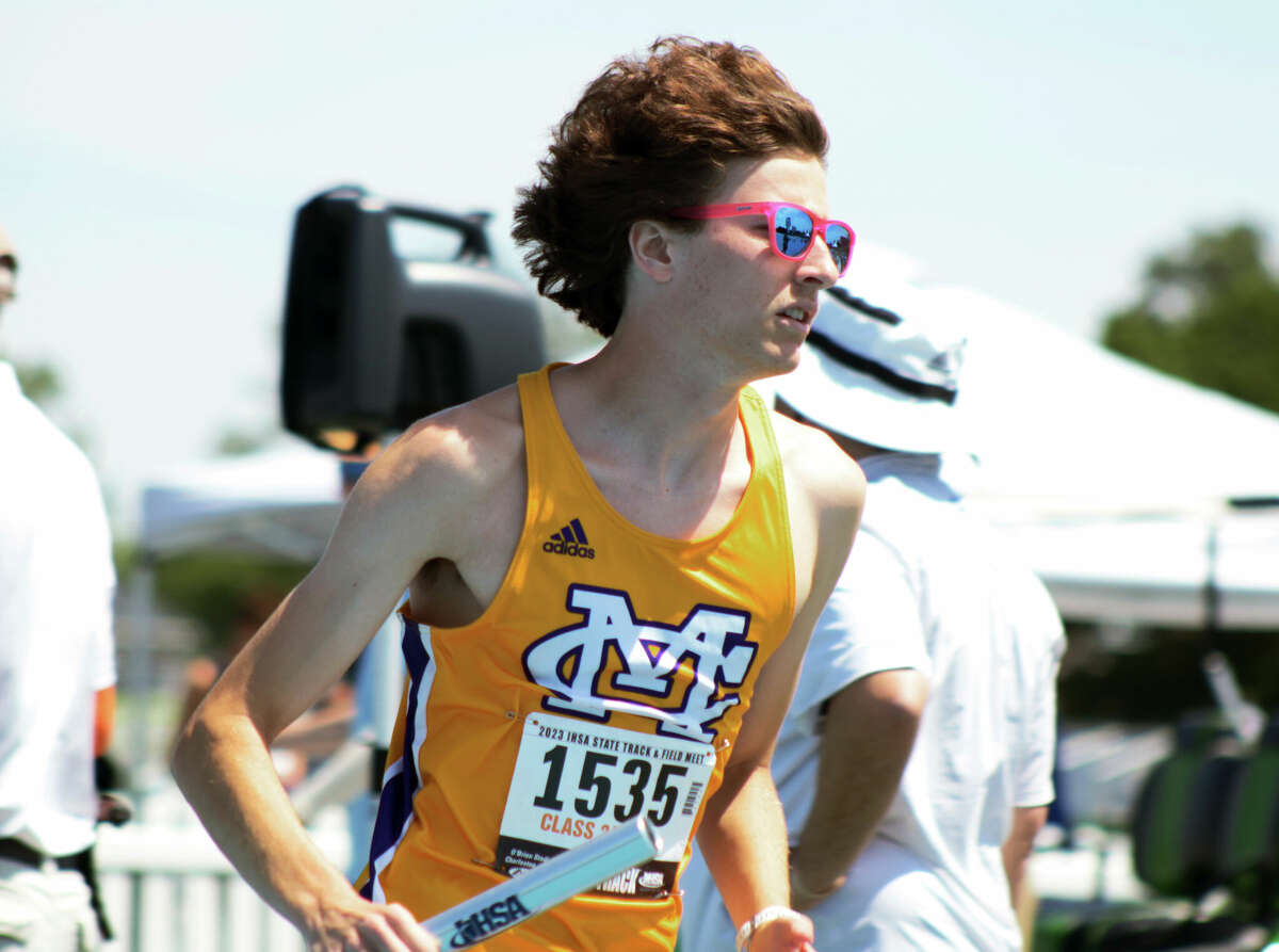 CM busts eight minutes, takes third at state in 4x8