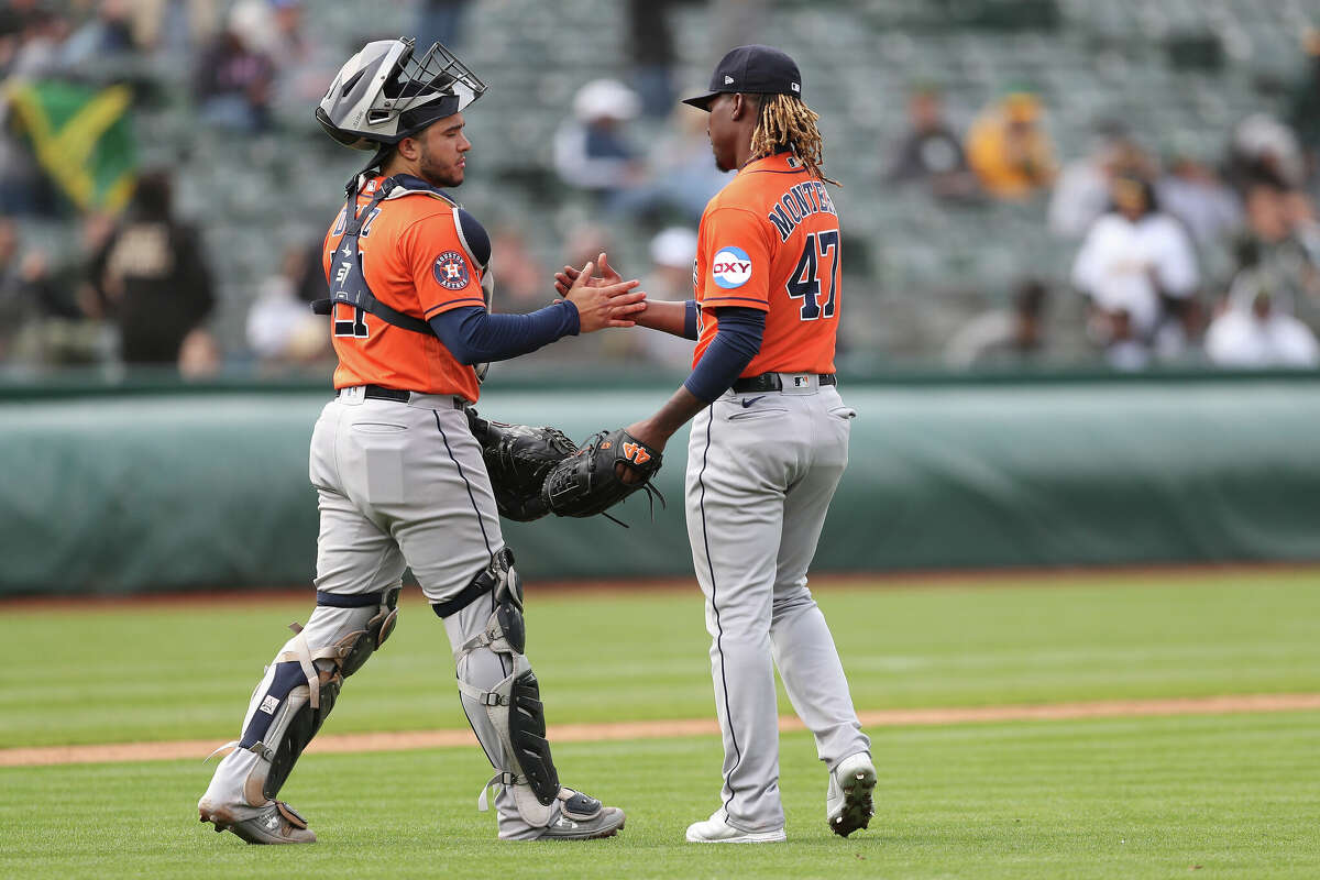 Houston Astros hit 7 home runs to sweep Oakland Athletics