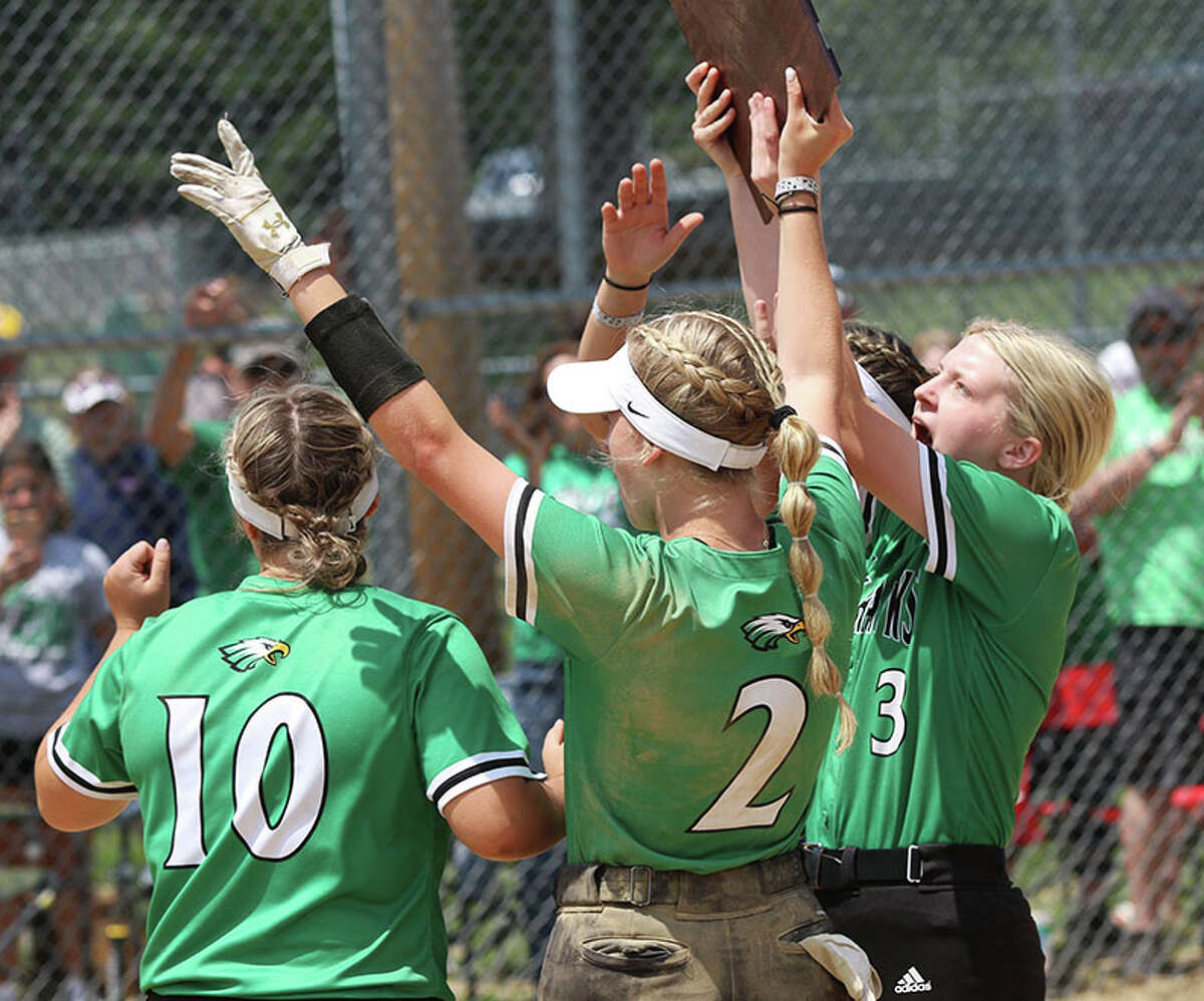 Seniors happy for the ride as sophs fuel Carrollton's drive