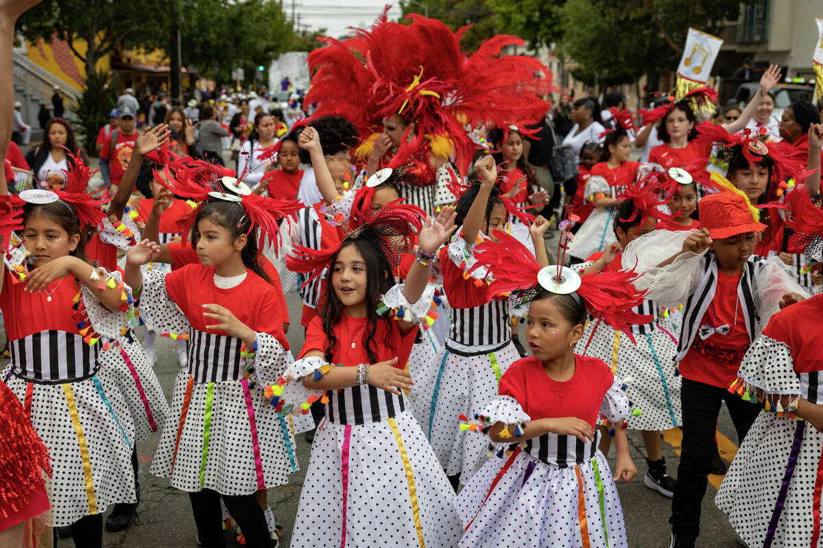 Carnaval San Francisco marks 45 years of dancing in Mission