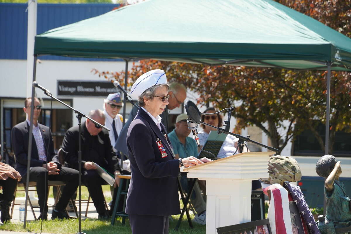 Port Austin Memorial Day fills Veterans Waterfront Park