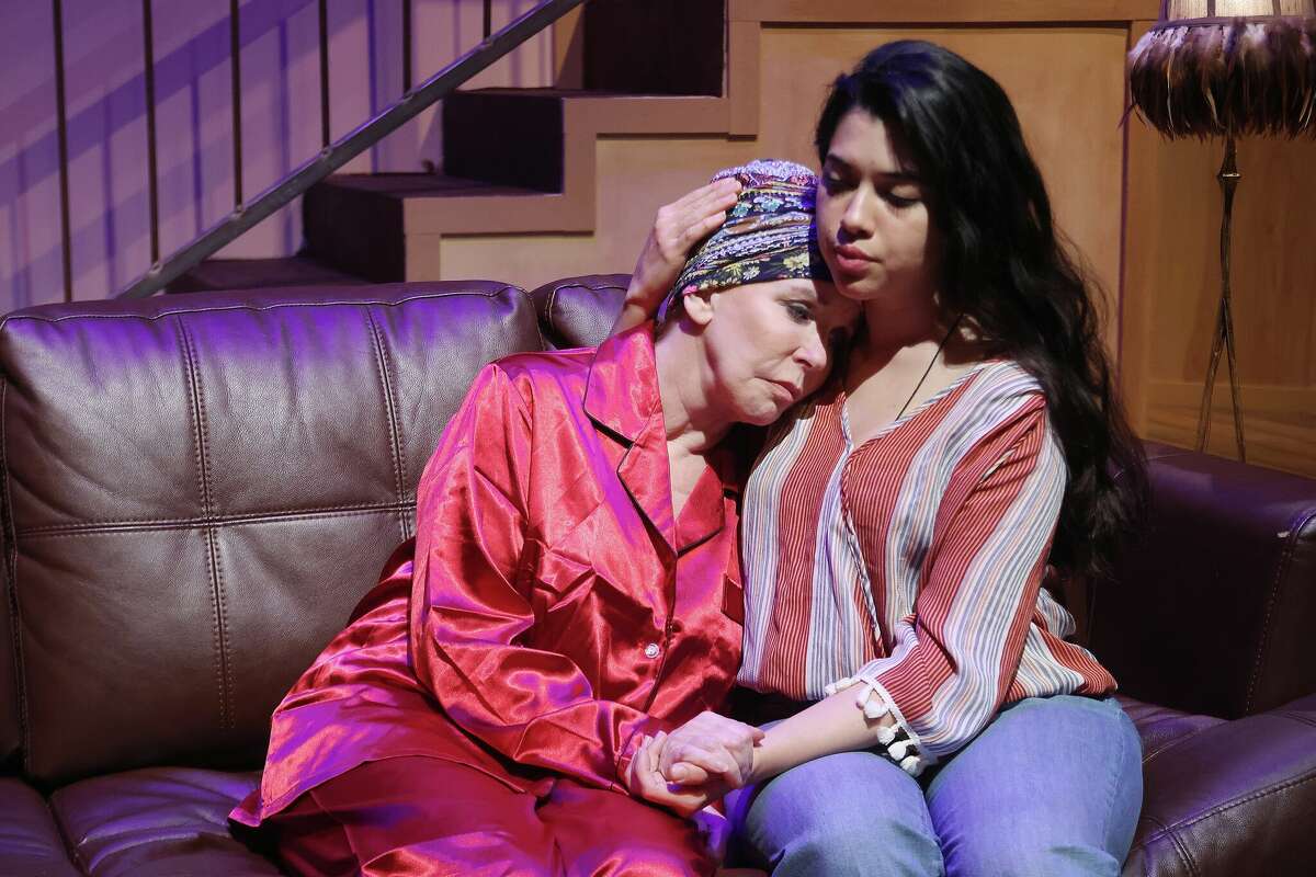 Dirt Dogs' 'August: Osage County' at MATCH is absolutely electric