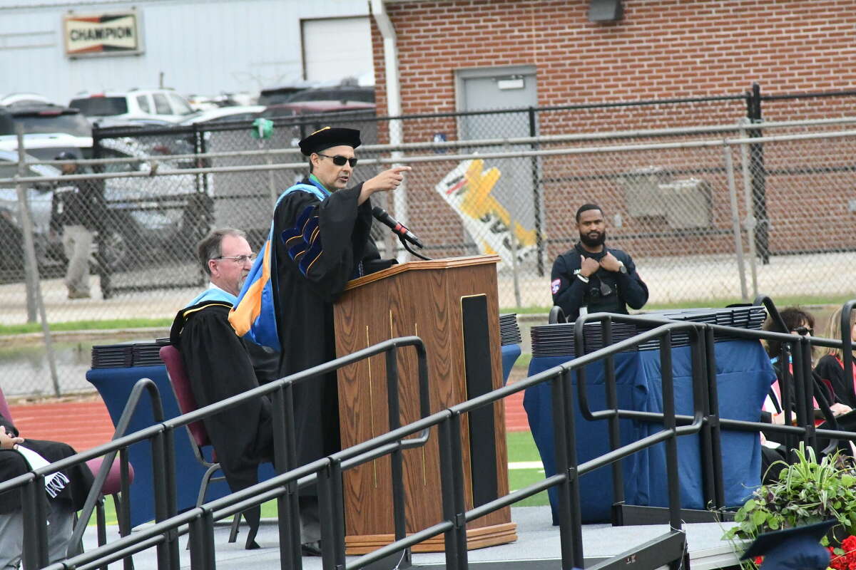 PHOTO GALLERY: Plainview High School Graduation 2023