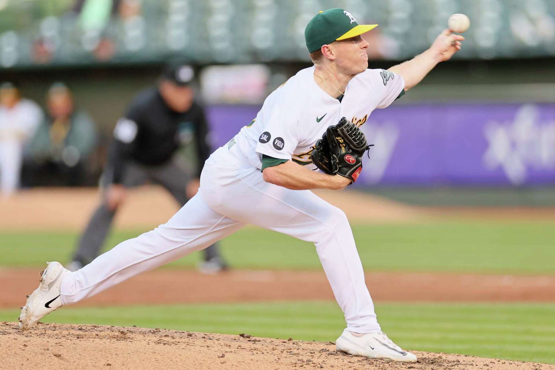 A’s beat Braves 2-1 on walk-off after JP Sears' strong outing