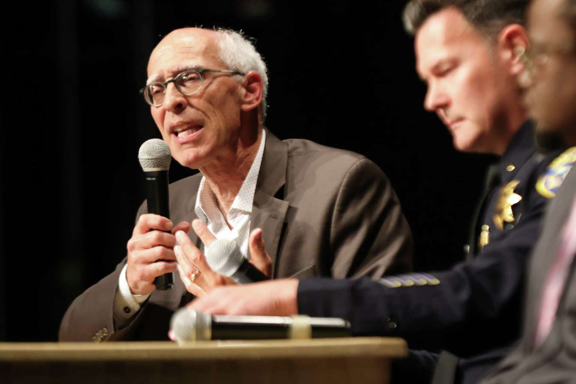 Oakland leader disinvited from UC Berkeley talk due to Israel support