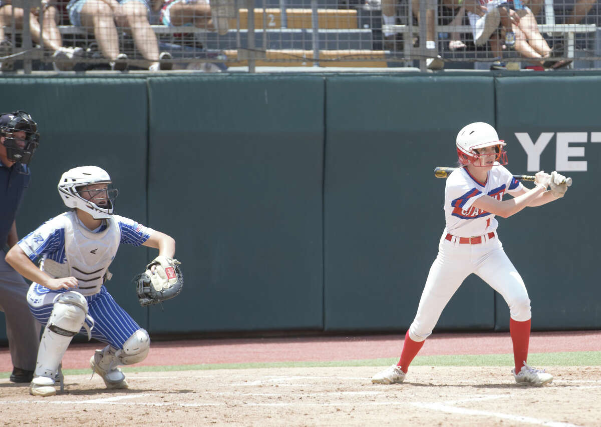 HS SOFTBALL: Coahoma grinds its way to the state title game