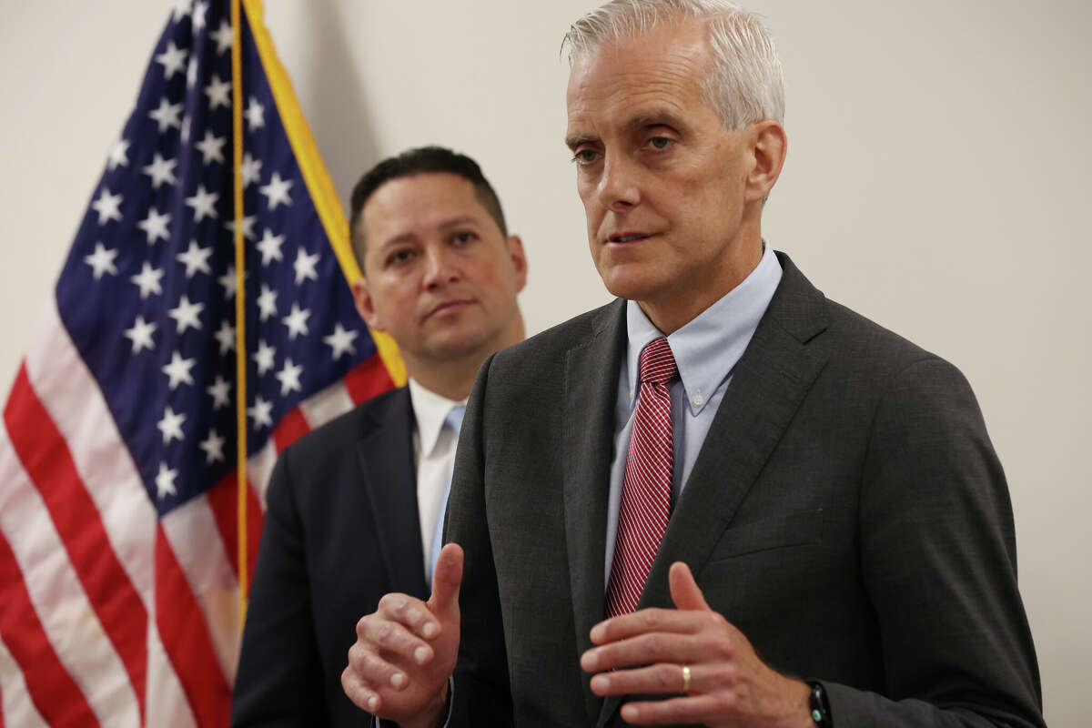 VA secretary says Texas leads nation in burn pit claims