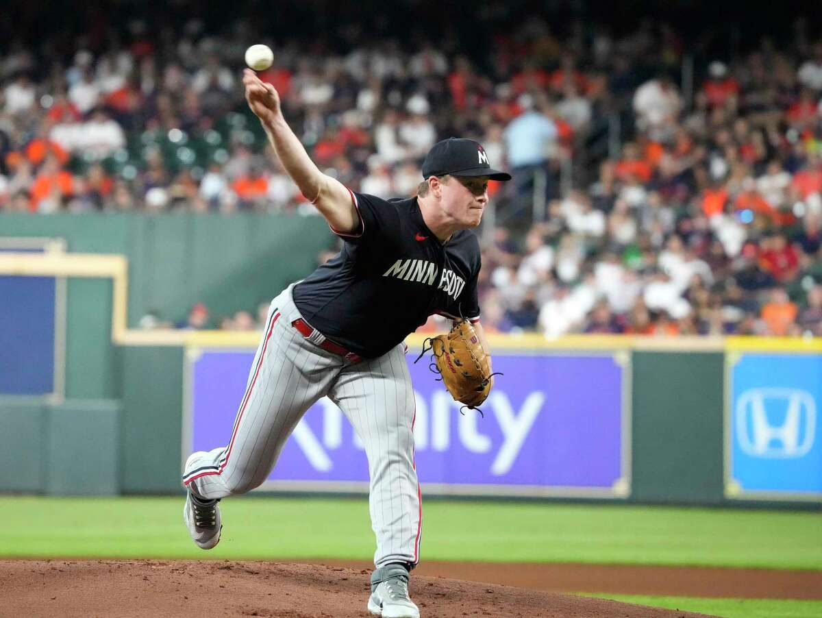 Twins 8, Astros 2: Minnesota pounds Houston pitching to win series