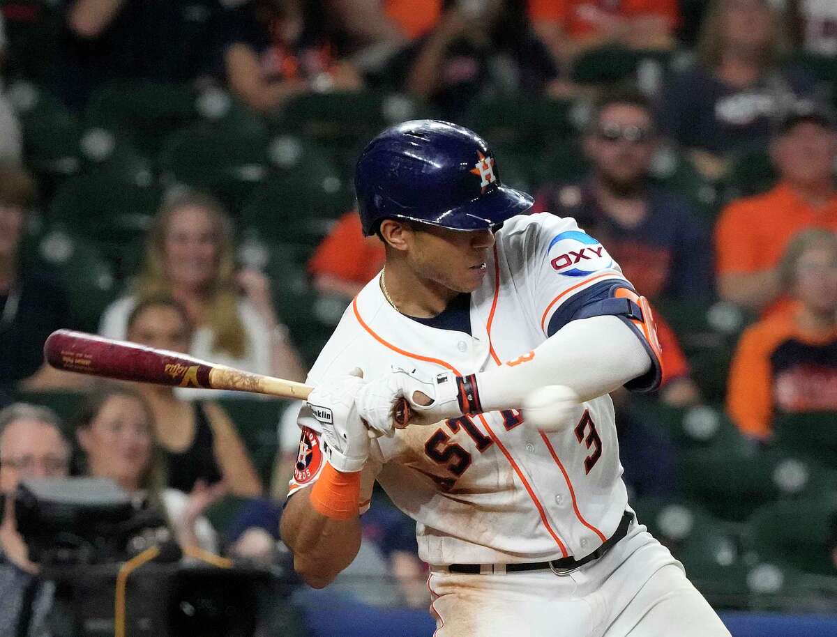 Twins 8, Astros 2: Minnesota pounds Houston pitching to win series