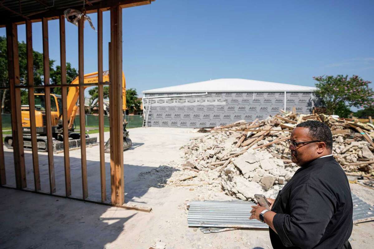 Houston-area residents still healing months after dangerous tornado