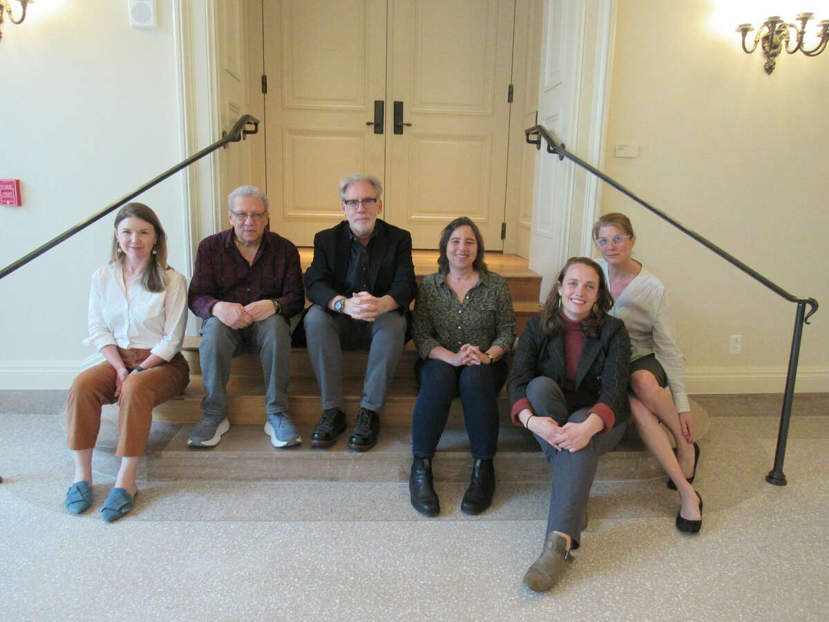 Hoping to hit Broadway, 'Shimmer' debuts on New Haven stage