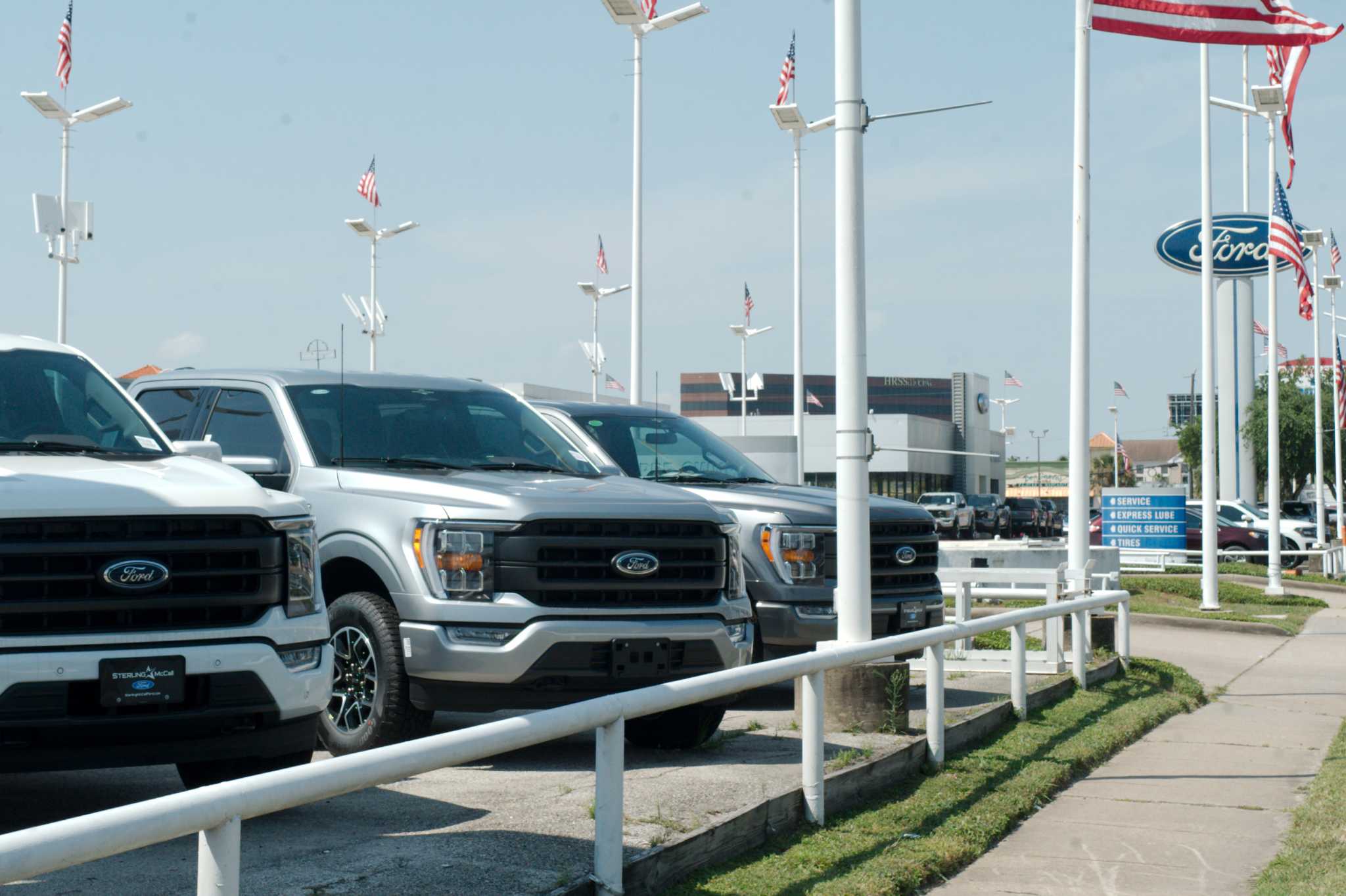 Soaring auto loan rates push payments in Texas past $1,000