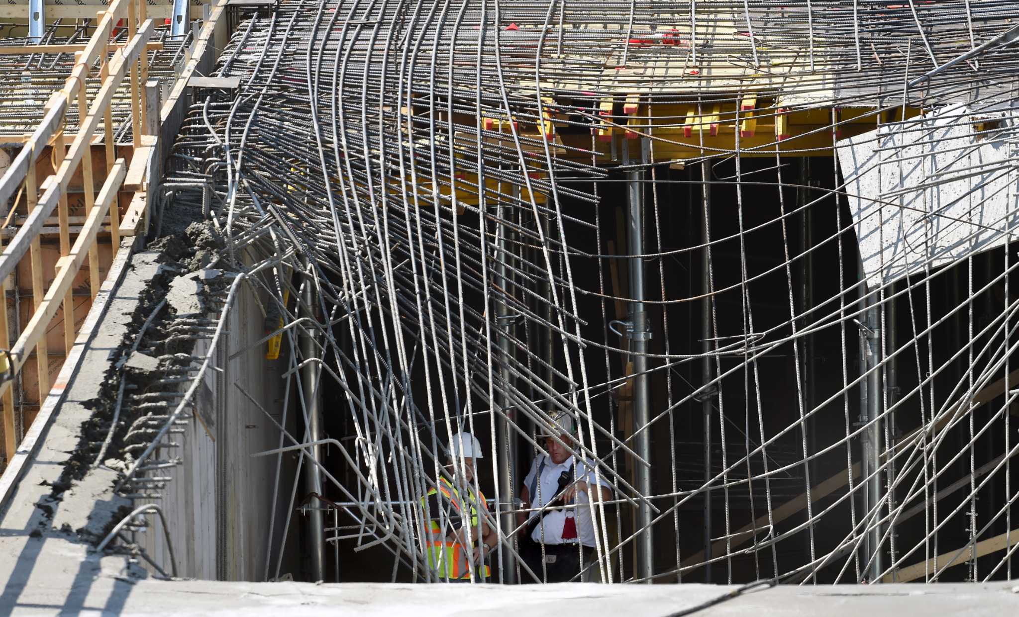 Work has resumed at site of New Haven partial building collapse