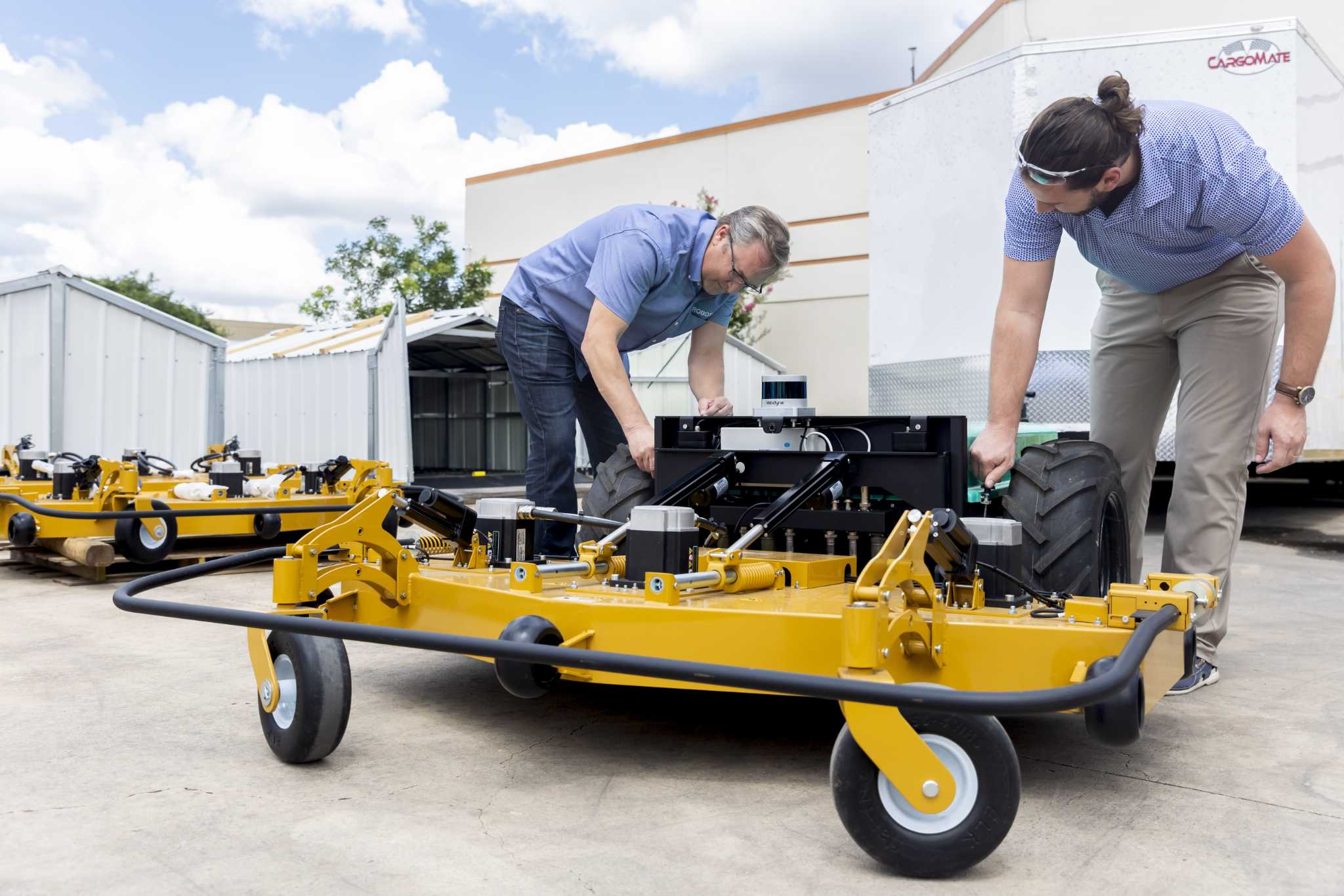 Renu Robotics finds a niche mowing grass under fields of solar panels