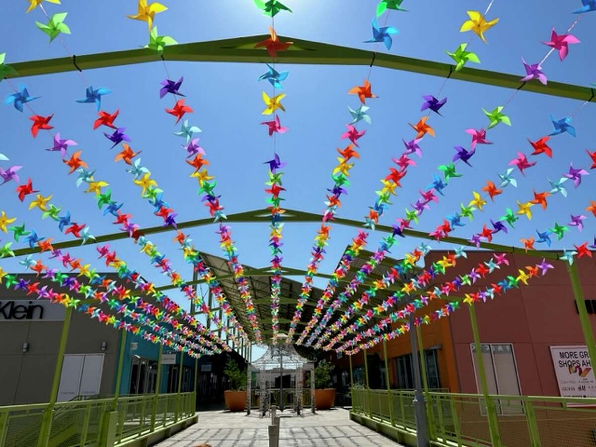 Laredo Outlet Shoppes adds pinwheel art installation to bridge