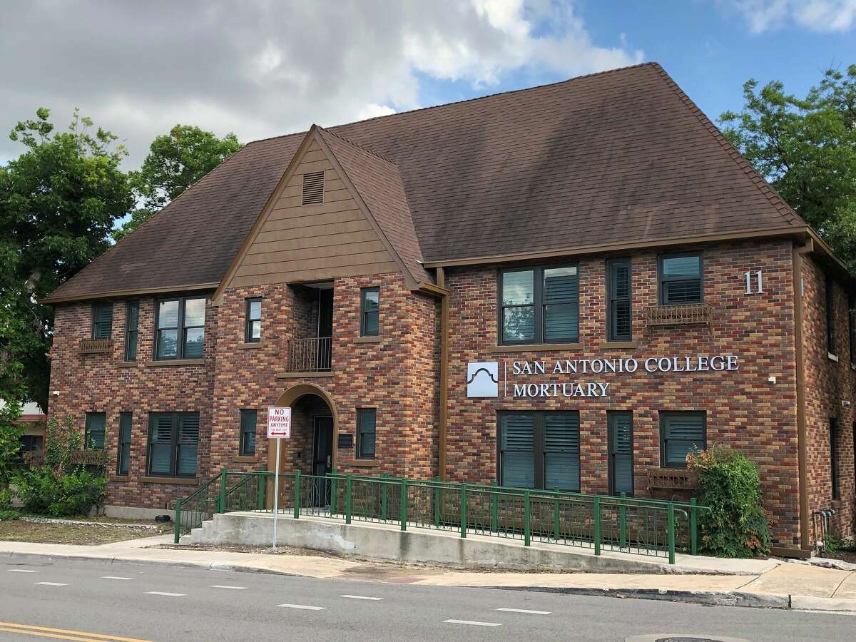 SAC says faculty turnover won’t freeze funeral services program