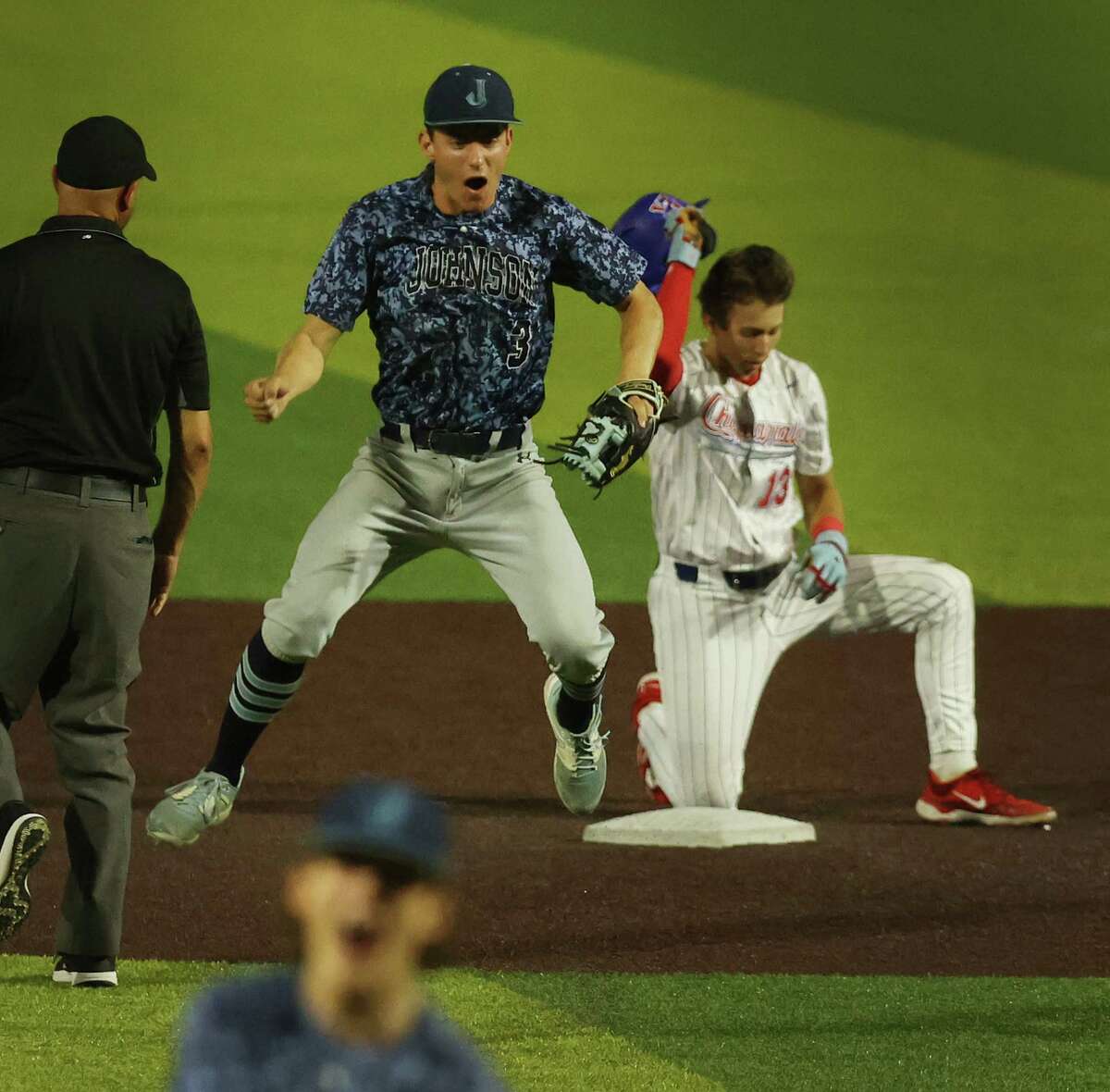Baseball: Westlake sweeps Johnson in Region IV final