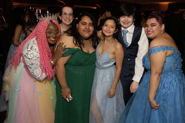 SEEN: Trumbull High School Prom 2023