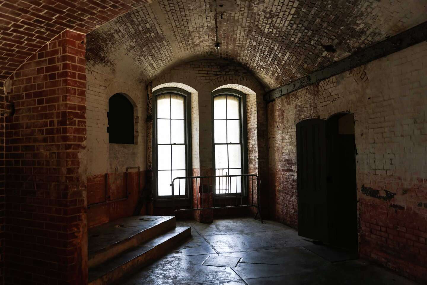 SF’s must-see building: a fortress below the Golden Gate Bridge