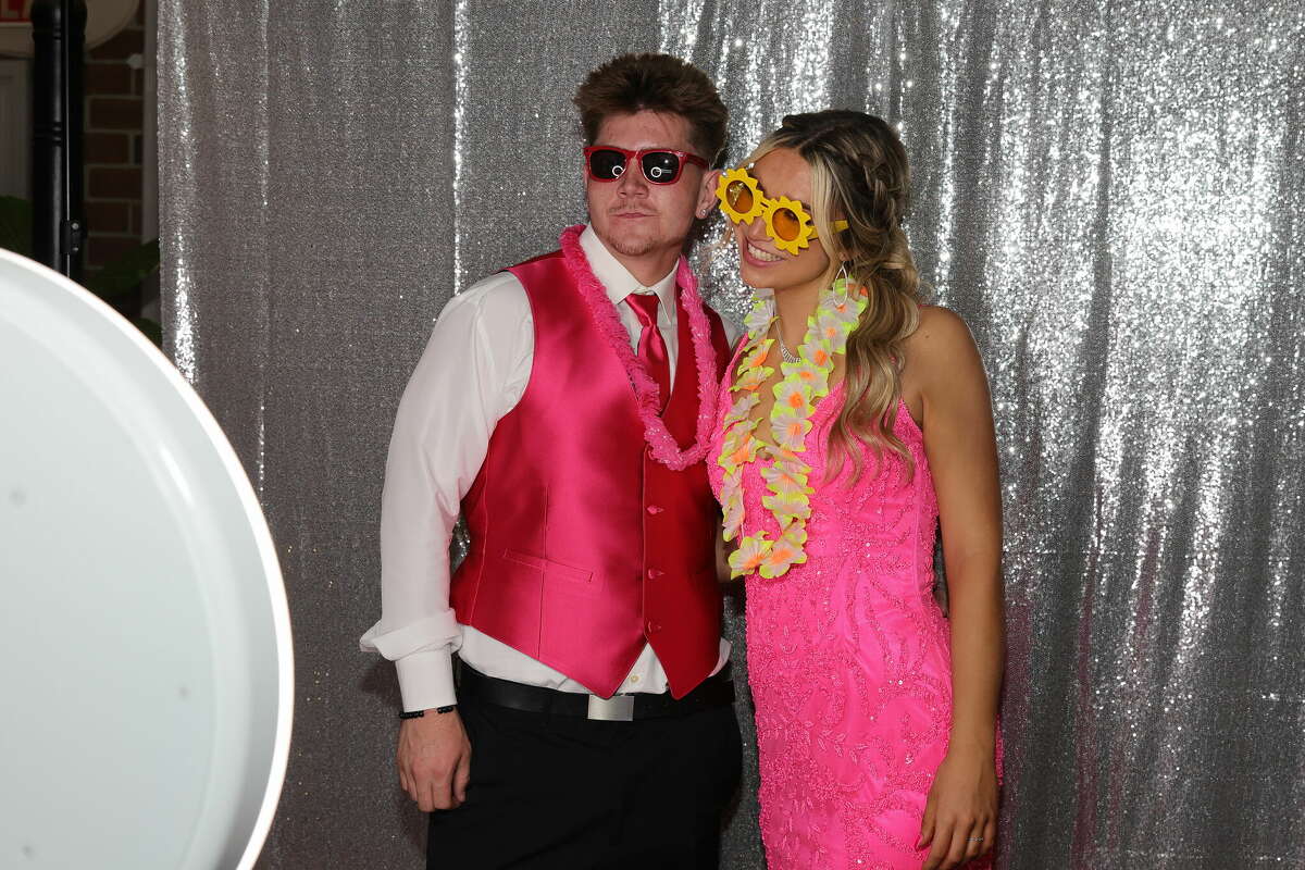 SEEN: 2023 Columbia Senior Prom