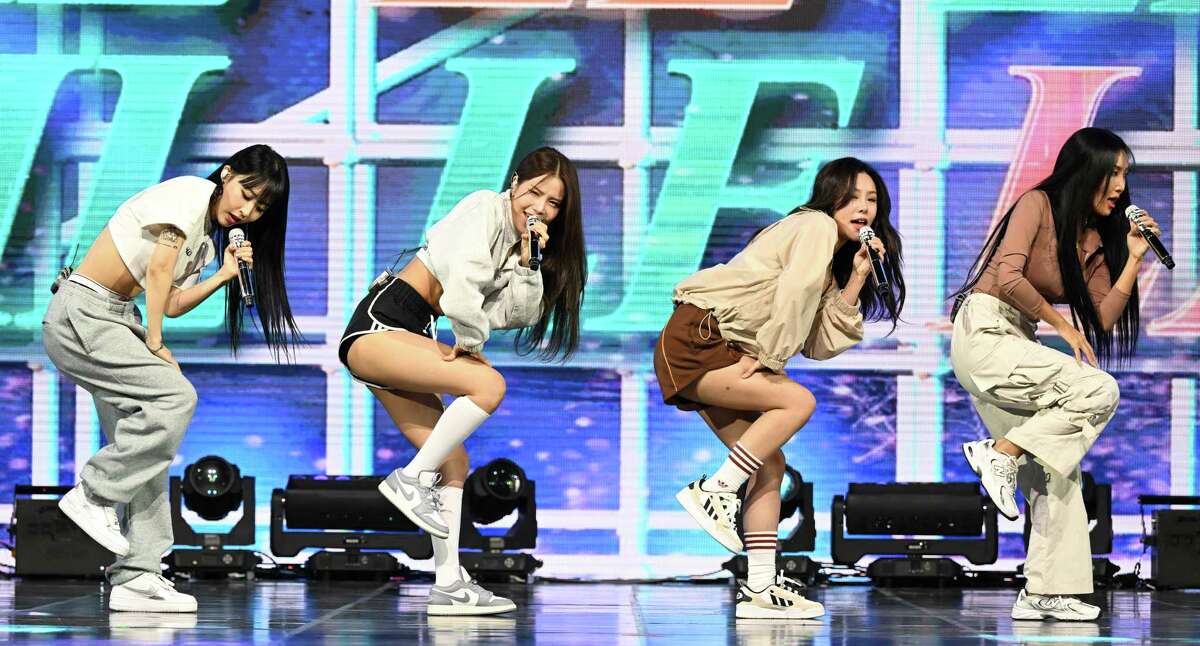 K-pop group Mamamoo keep the ‘Mic On’ for Bay Area concert debut