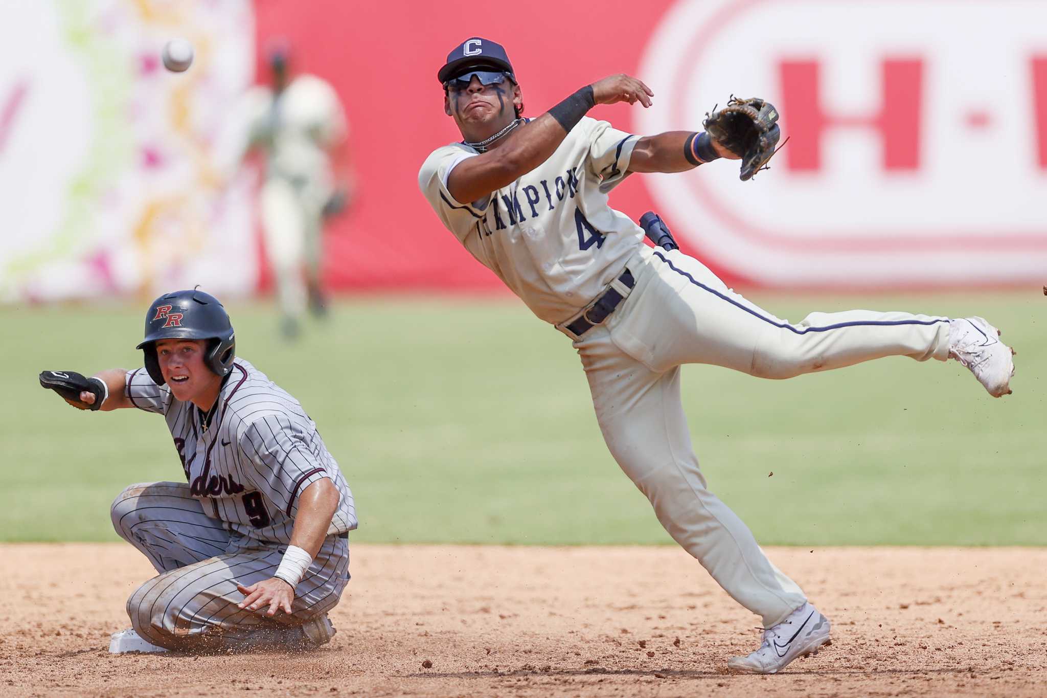 Boerne Champion's Jordan Ballin’s leadership helps Chargers start 14-3