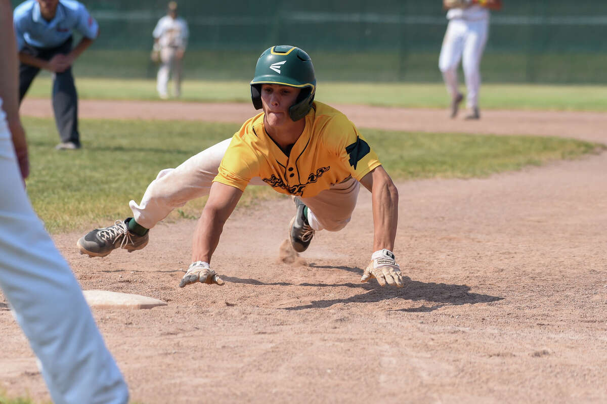 Dow High upsets Bay City Western 2-1 in Div. 1 baseball district final