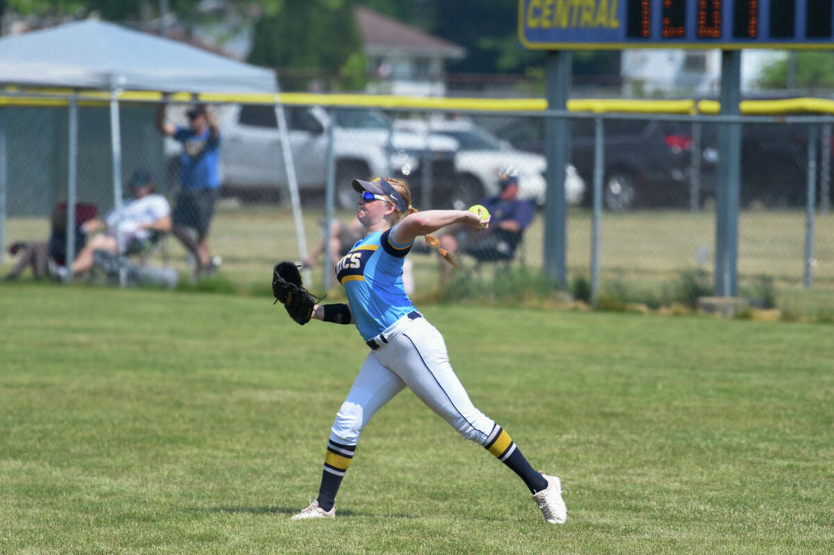 Chemics win 3rd straight district title