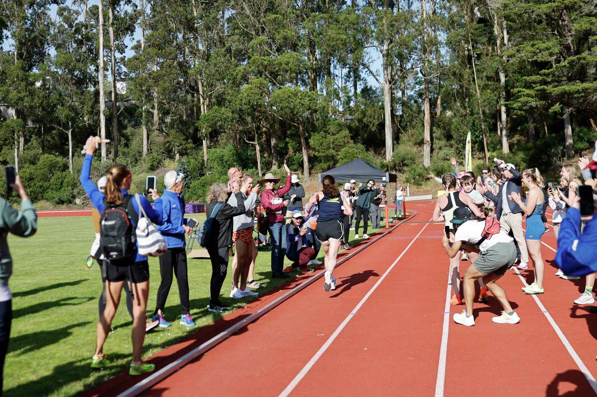 S.F. women’s team breaks world record for 100-mile relay