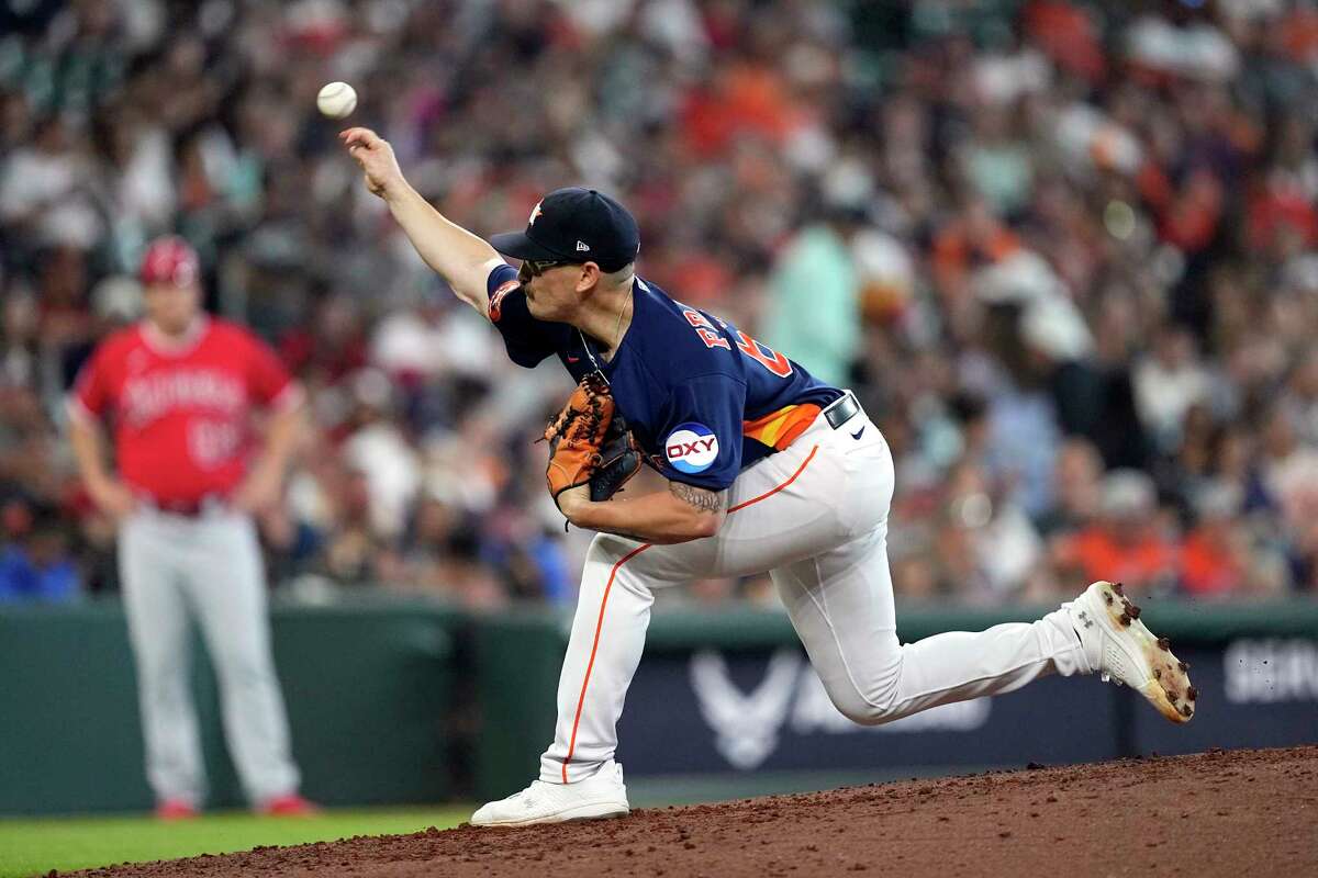 Houston Astros' J.P. France is in full command of his arsenal