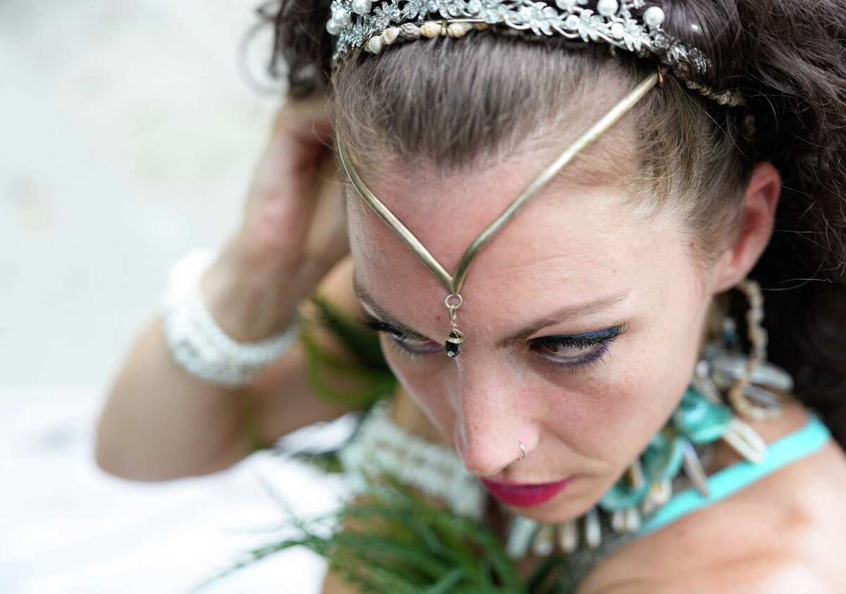 Like 'Little Mermaid,' Houston mermaids say they come in all colors