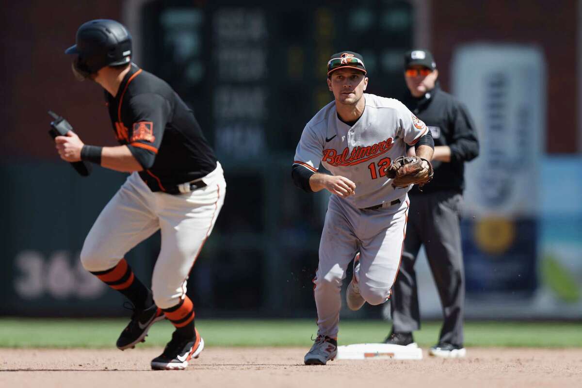 Giants' roller-coaster ride gives fans few hints what to expect