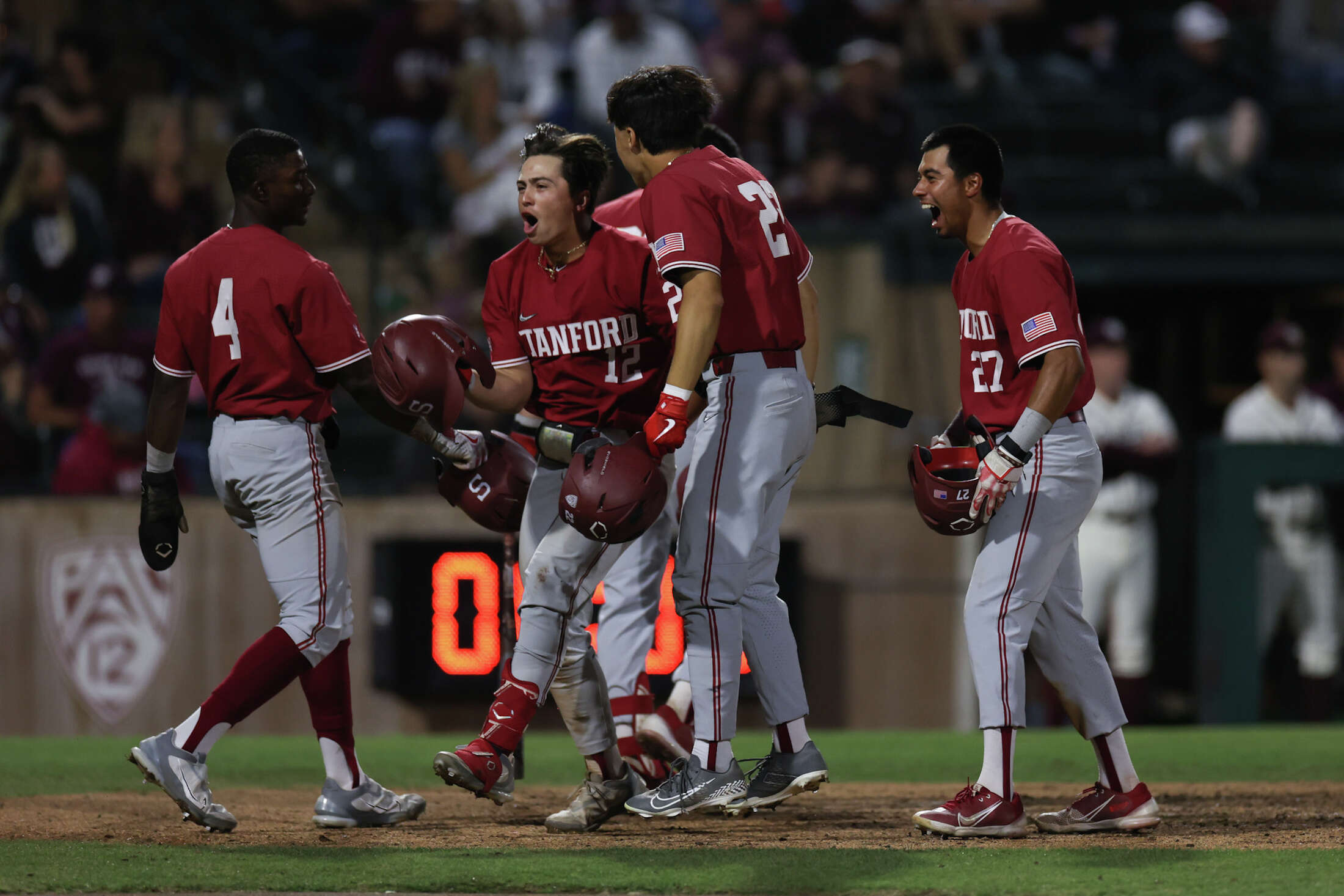 Stanford baseball wins twice, forces deciding game vs. Texas A&M