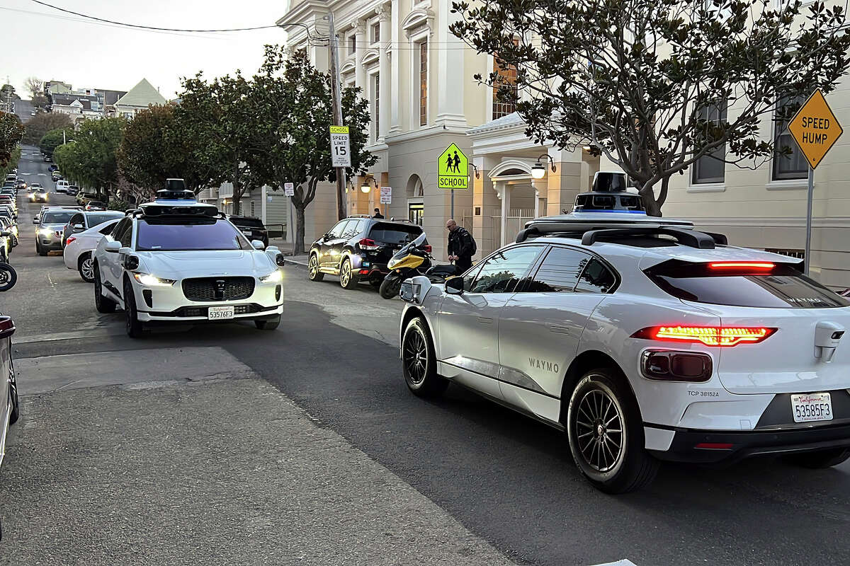 ‘Incompetent’ driverless cars are wreaking havoc on San Francisco ‘Incompetent’ driverless cars are wreaking havoc on San Francisco