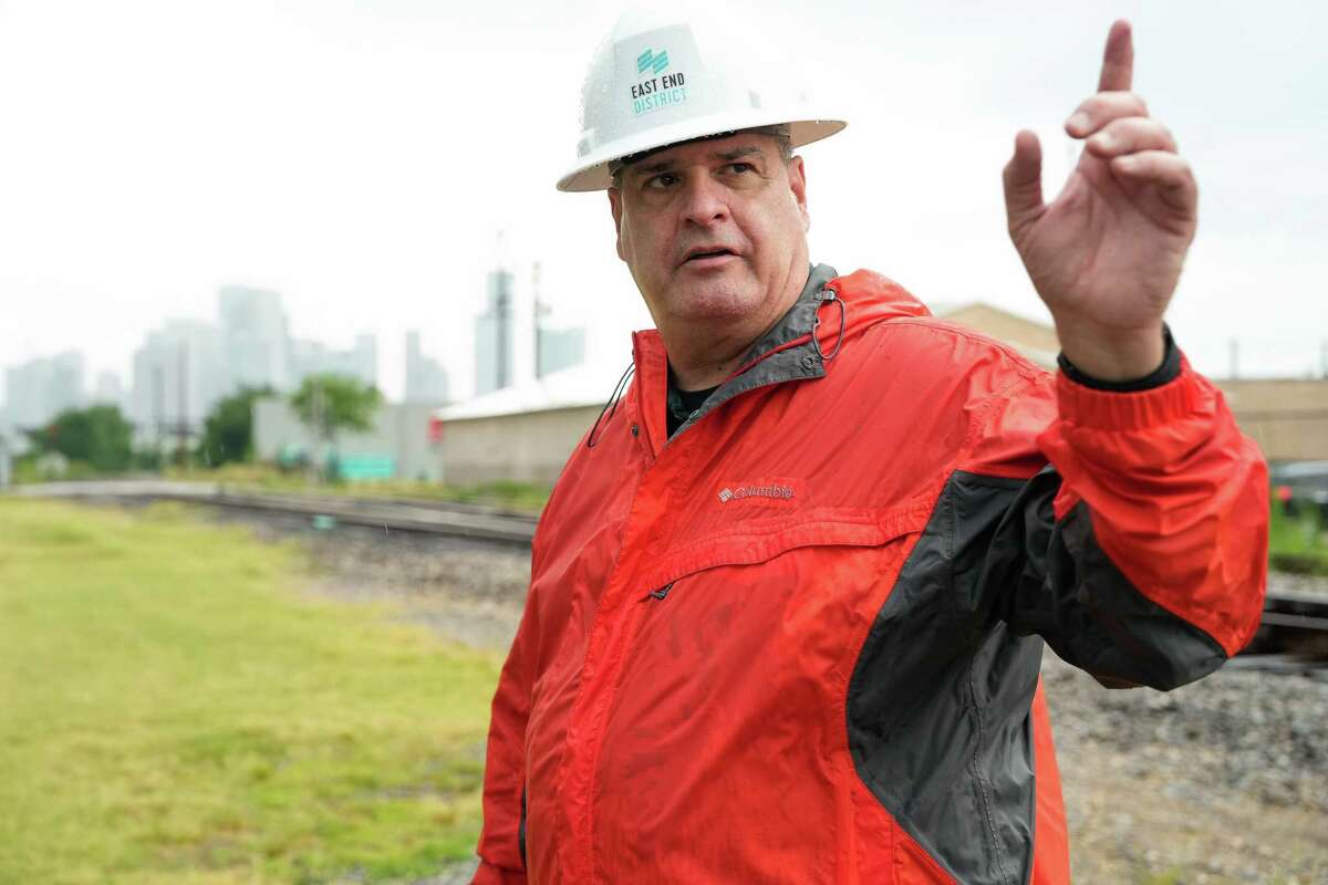 Houston to receive $36.9M for underpasses to relieve train crossings