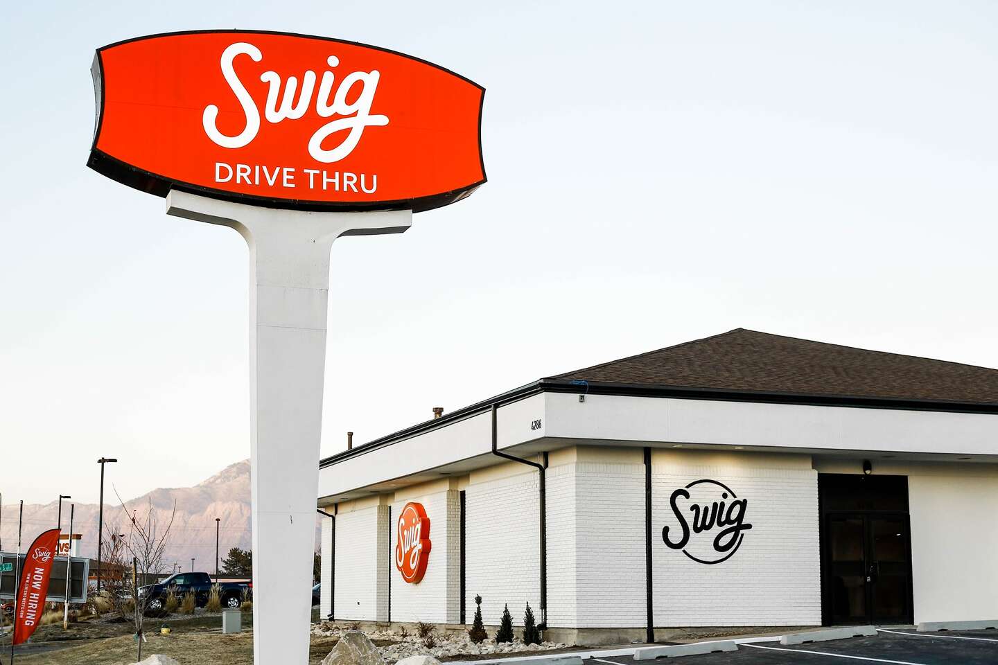 Swig, viral 'dirty soda' chain, is opening new locations in Houston