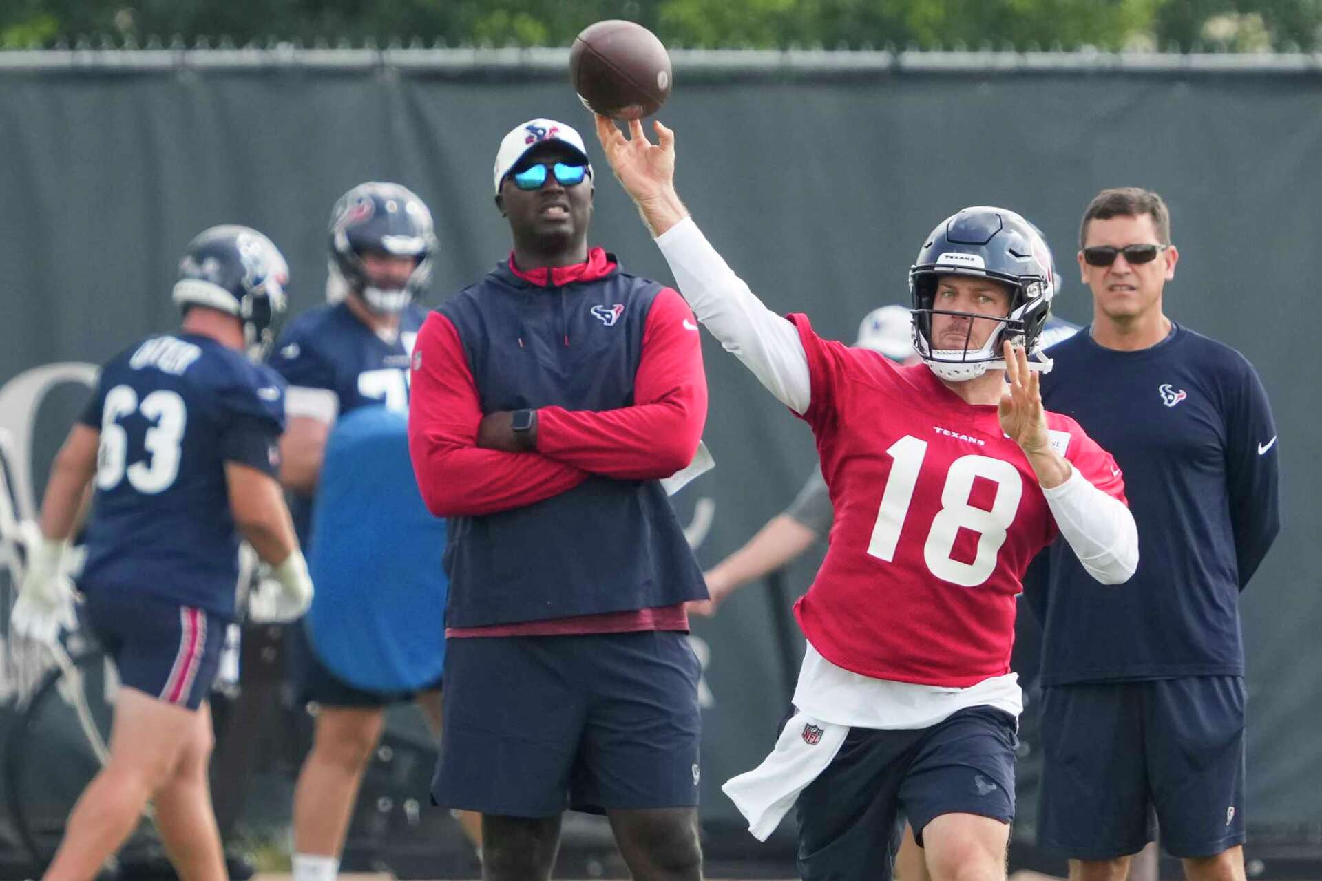 Humble HS to retire Texans QBs coach Jerrod Johnson's jersey number