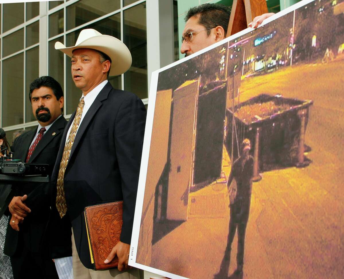 Texas Governor's Mansion arson case unsolved 15 years later