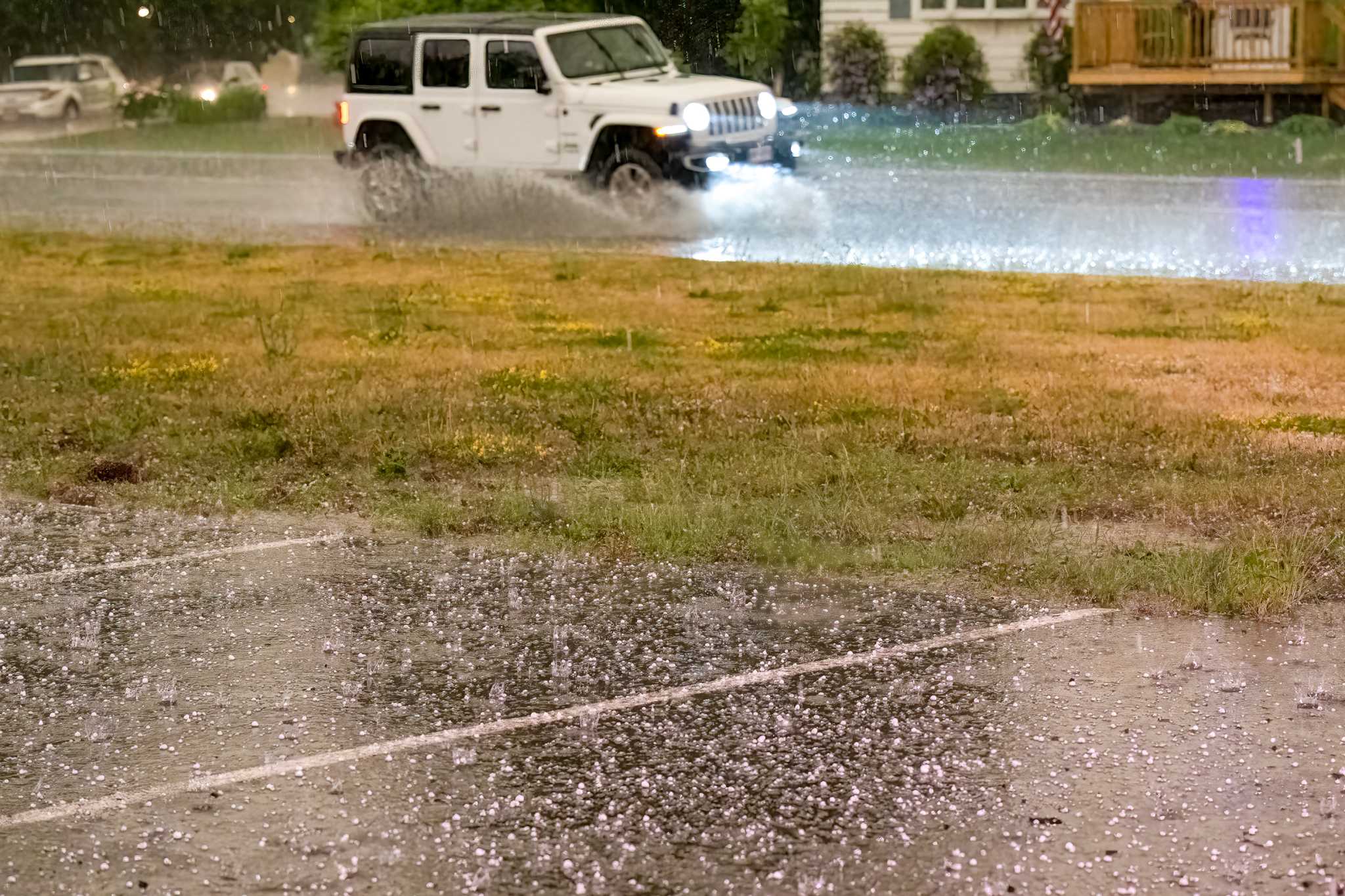 How and when to report severe weather to the National Weather Service