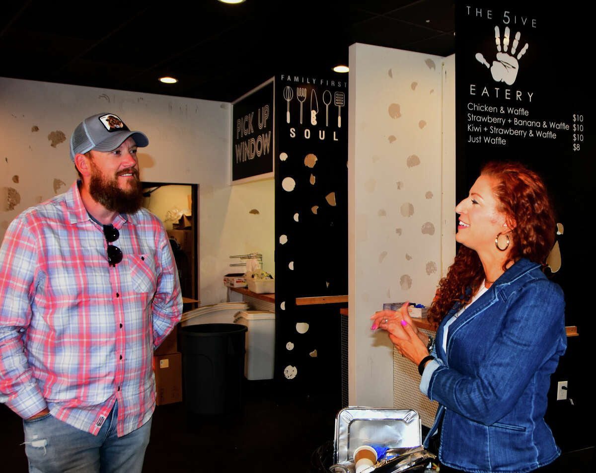 Culinary school, dorm, rental kitchen for North Pearl St.