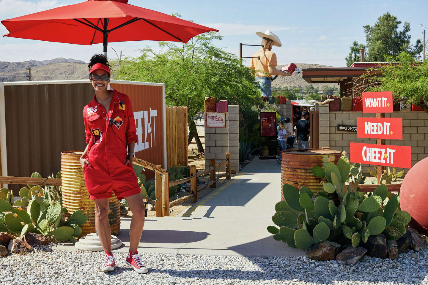 Cheez-It opens snack shack in Joshua Tree gas station