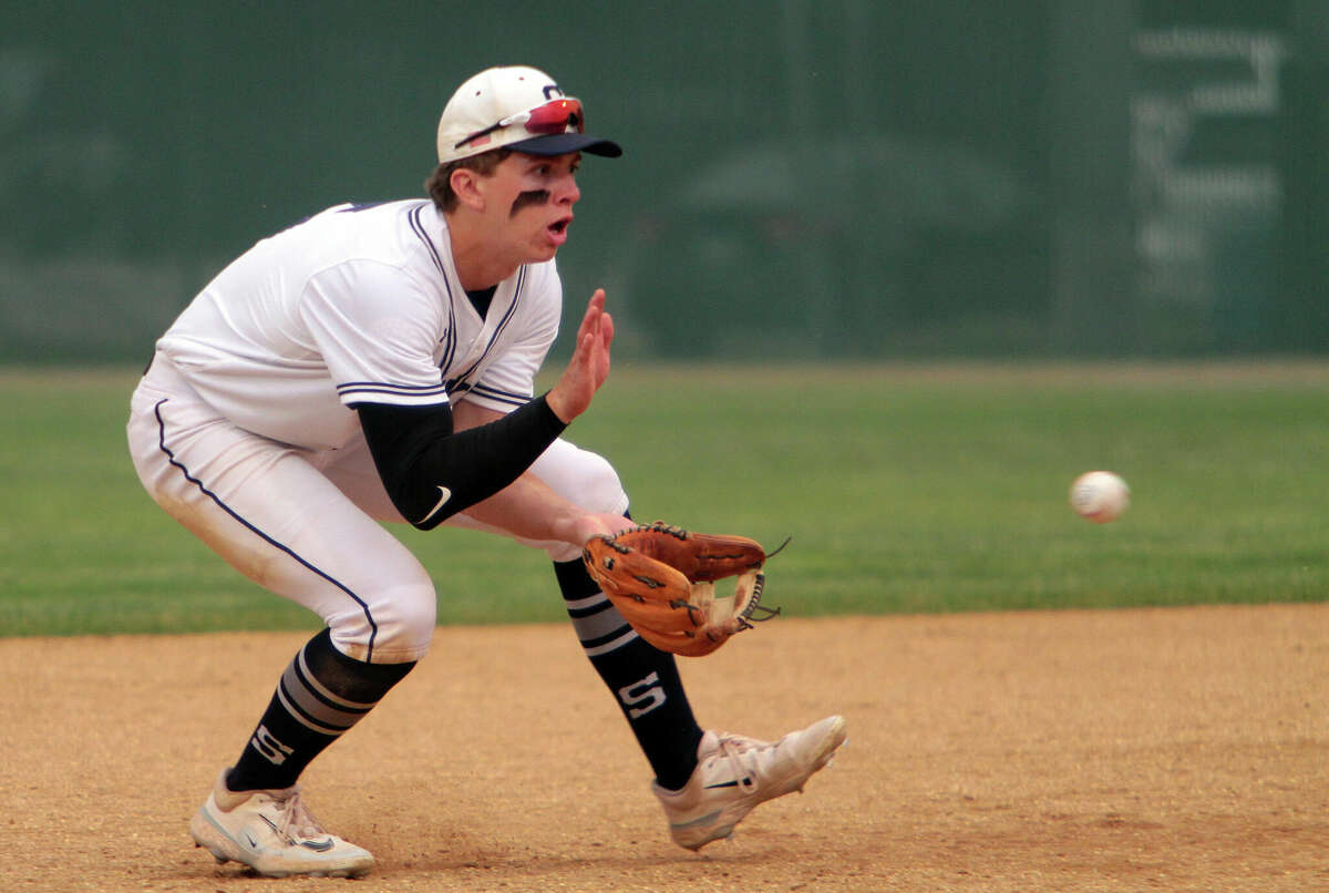 Fairfield Warde, Staples baseball teams advance to CIAC Class LL final