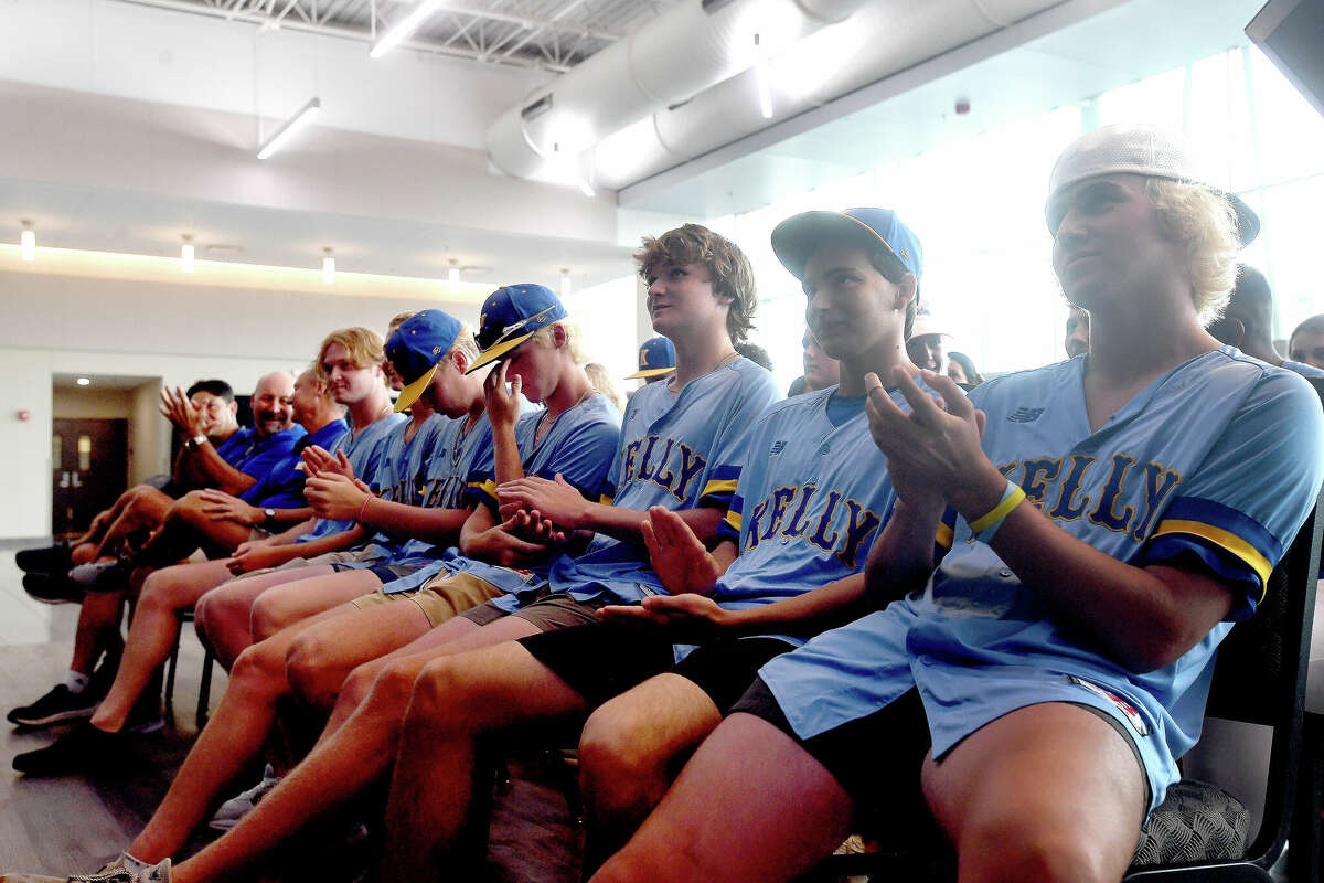 City celebrates Kelly Catholic baseball state champions