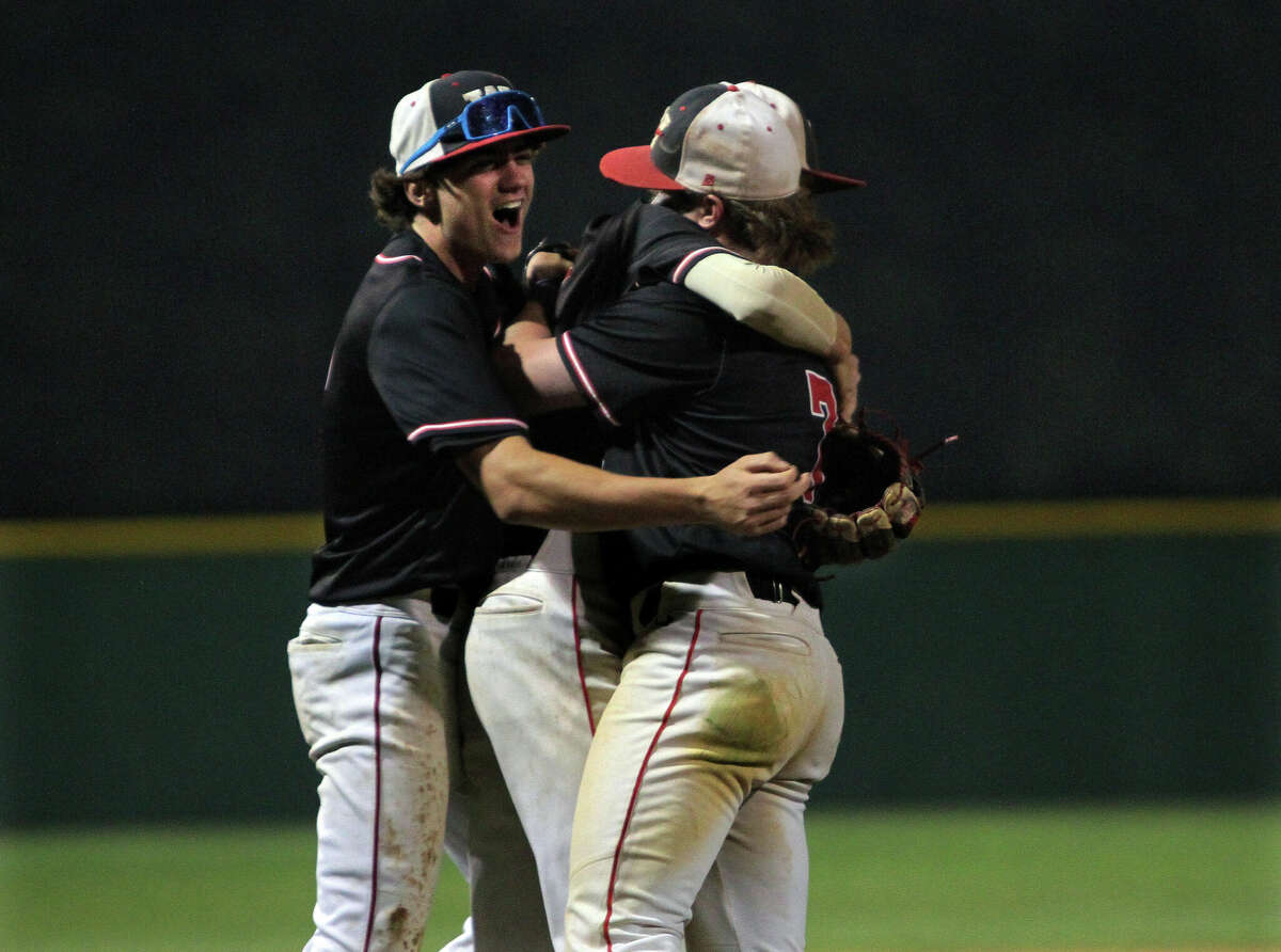 Fairfield Warde, Staples baseball teams advance to CIAC Class LL final