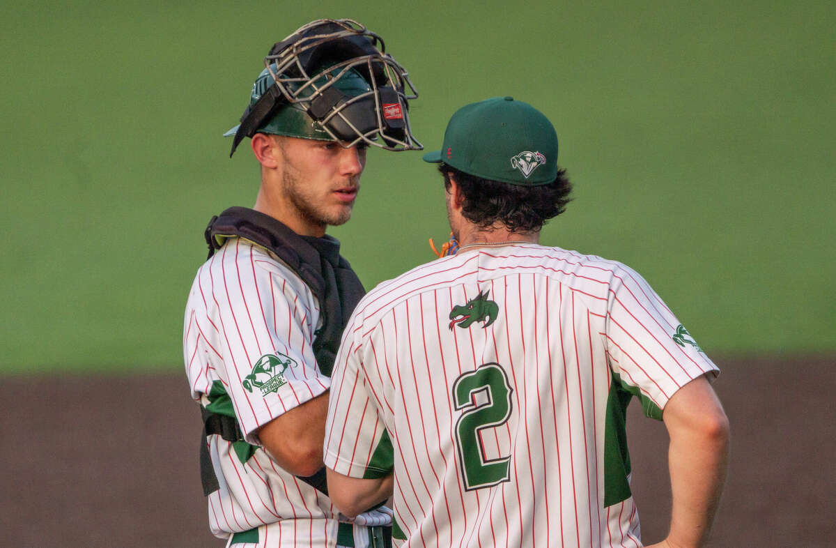 Cape Girardeau Cape Catfish beat Alton River Dragons 15-5
