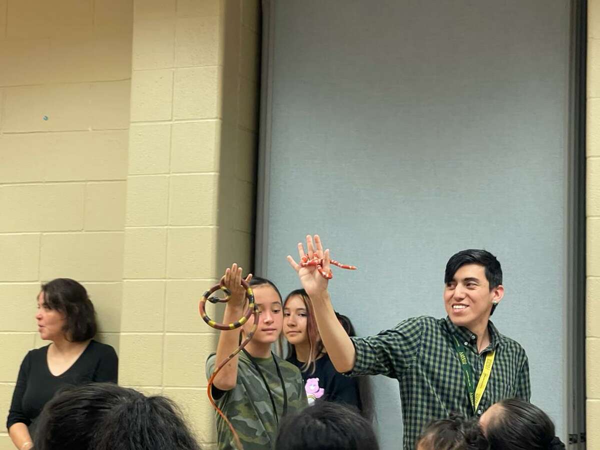 Casa Reptile showcasing exotic reptiles at Laredo libraries