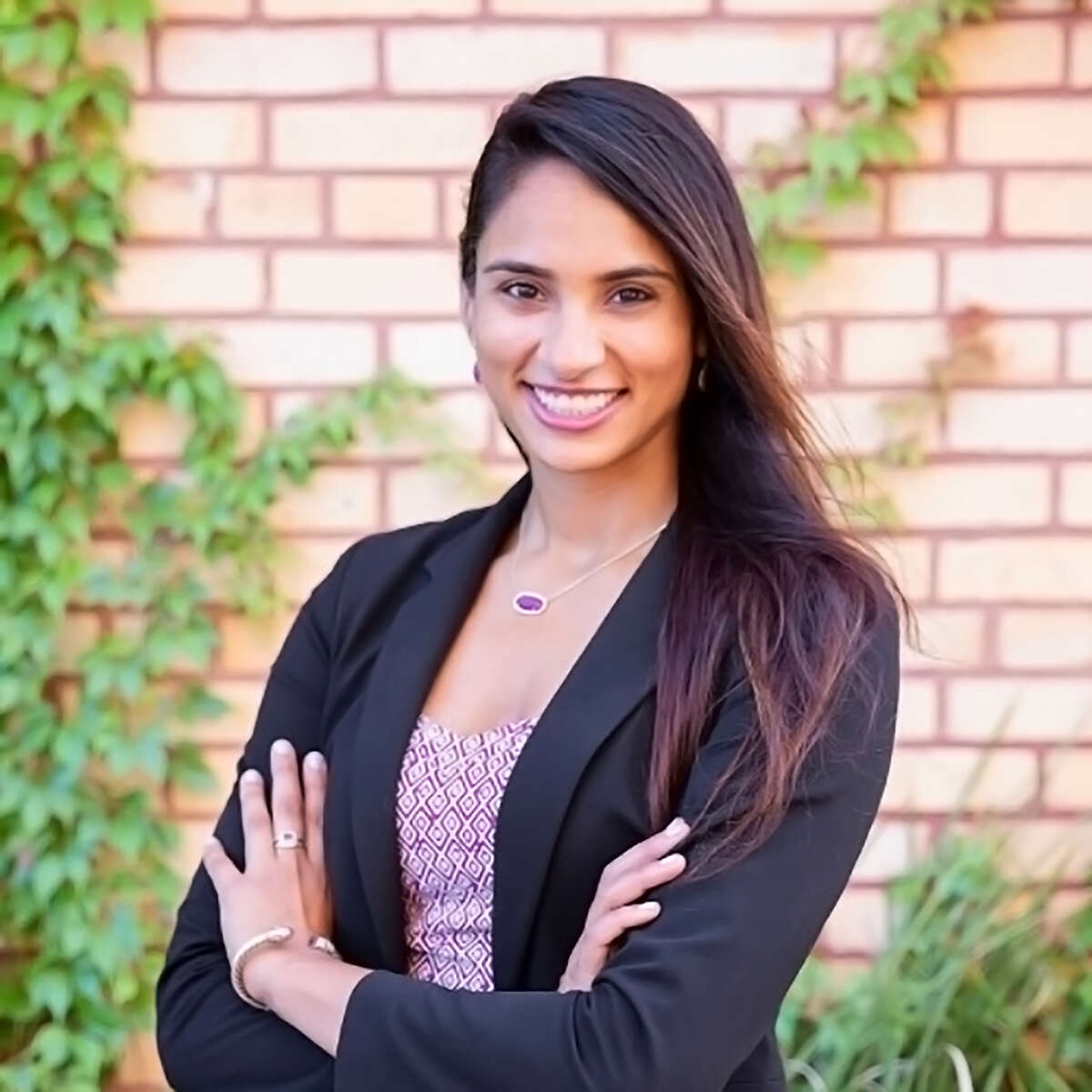 Sukh Kaur has momentum, but critics worry about charter school support