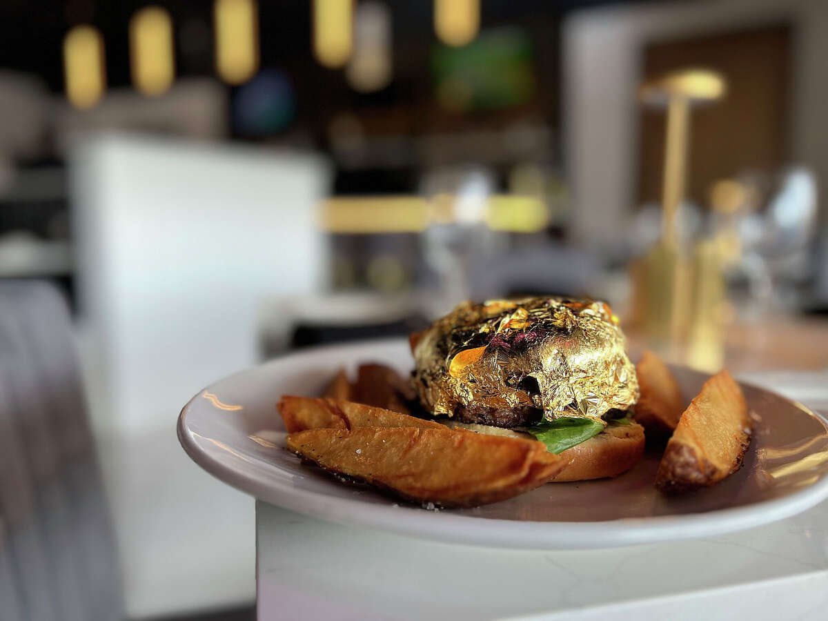 Mike Sutter review: All that glitters isn’t gold at Ace of Steaks