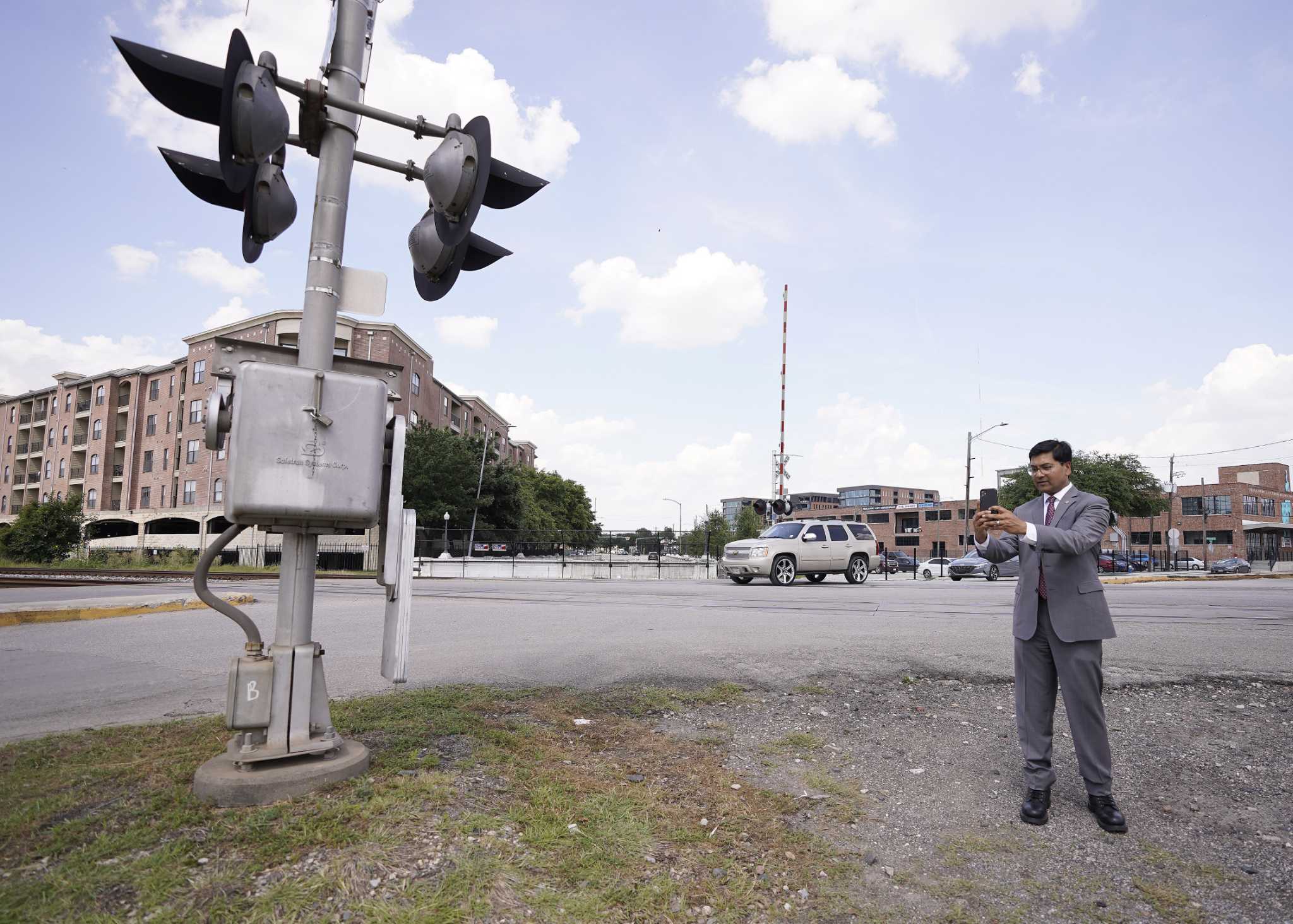 Planned underpasses open key routes in Houston's East End